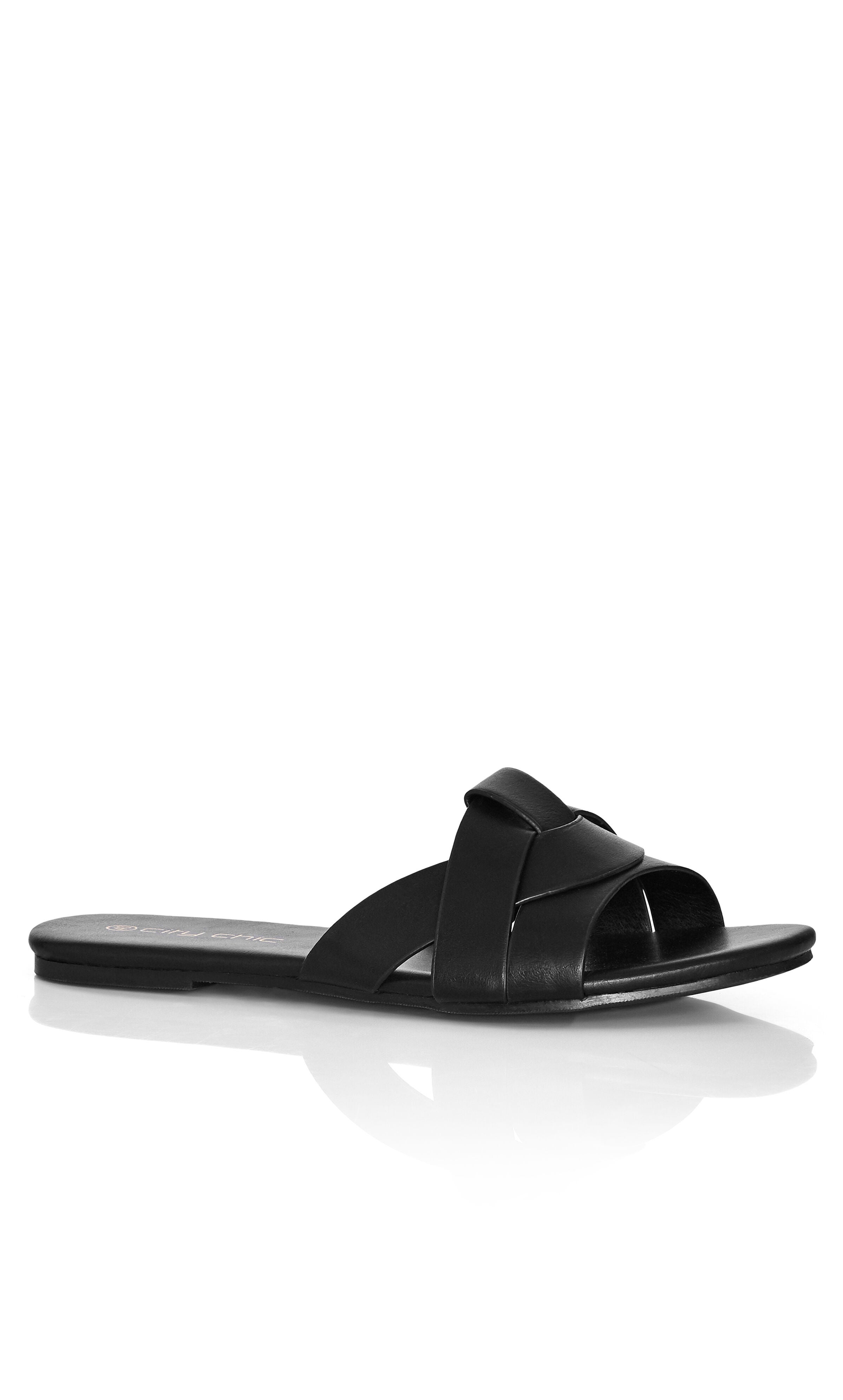 WIDE FIT Spark Slide - black | OneStopPlus
